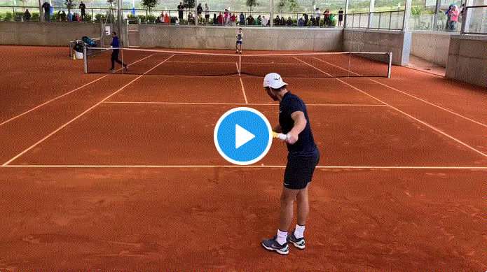 Insolite, Vidéos > Nadal martyrise déjà un jeune de son académie - We ...