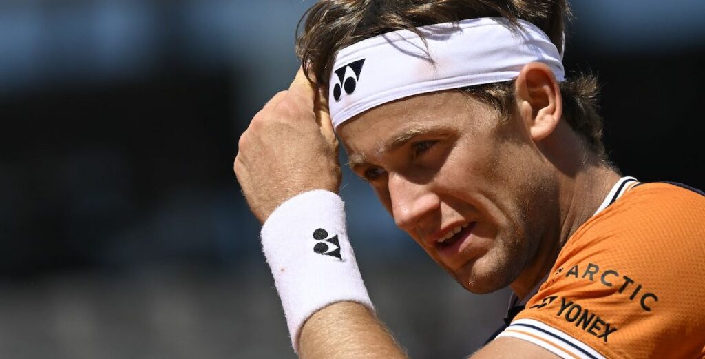 Roland Garros > Christian Ruud, père et coach de Casper, avant la ...
