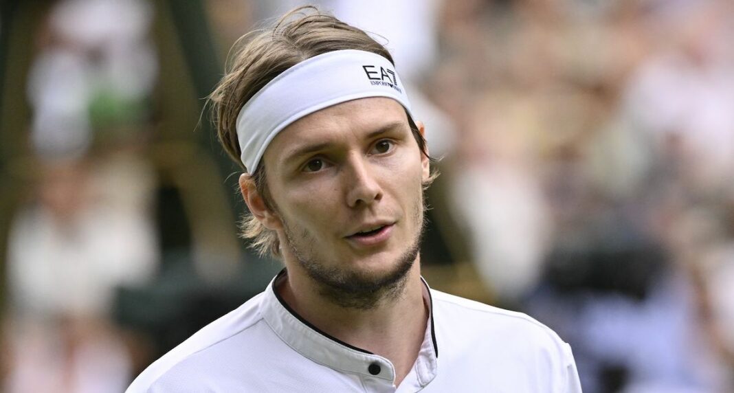 ATP - Halle > Alexander Bublik, magnifique tombeur de Jannik Sinner ...