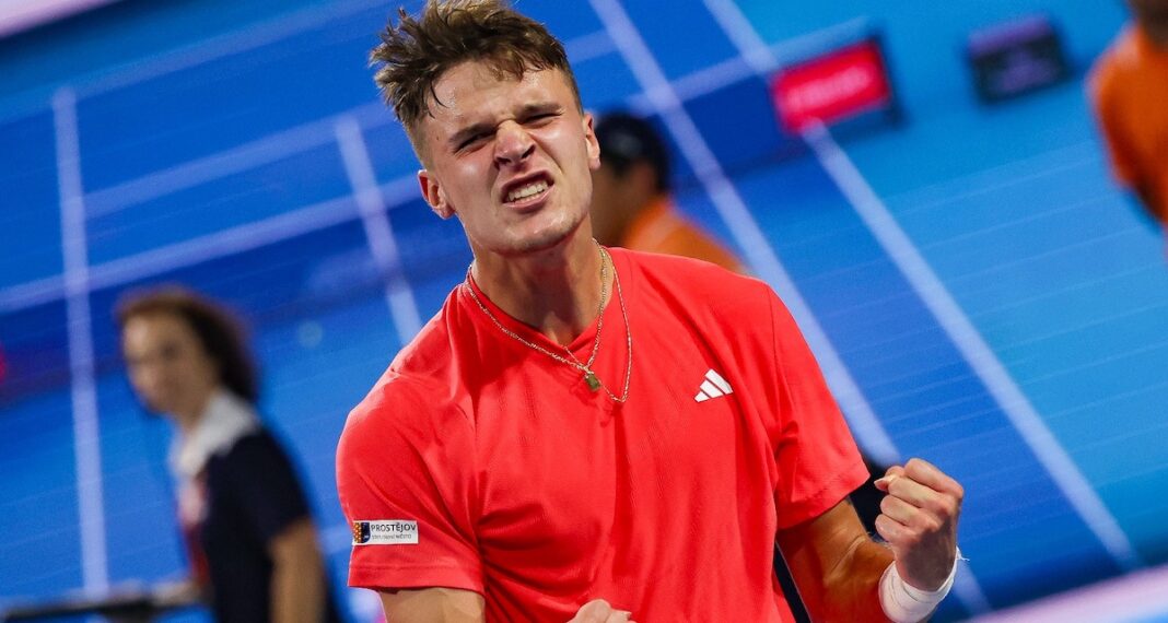 ATP - Doha > Jakub Mensik, tombeur de Jannik Sinner : "Même avec cette ...